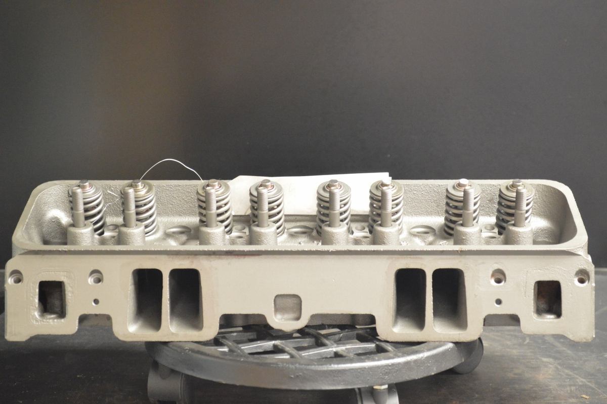 Chevy 5.0L 305 V8 Vortec 059/520 Remanufactured Cylinder Head